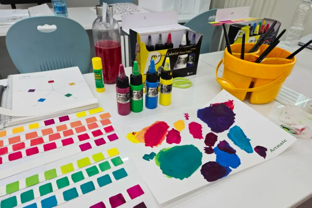 Creatrip: Personal Color Educational Course | Korea Fashion Psychology ...