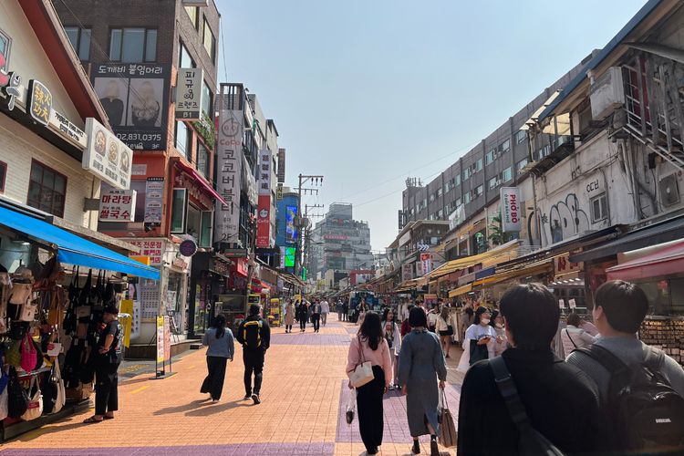 Creatrip: Top Things To Do in Hongdae | The Ultimate Guide to Hongdae - Seoul/Korea (Travel Guide)