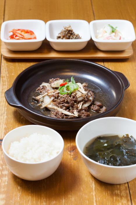 Creatrip: [Halal] Itaewon Korean Restaurant | EID