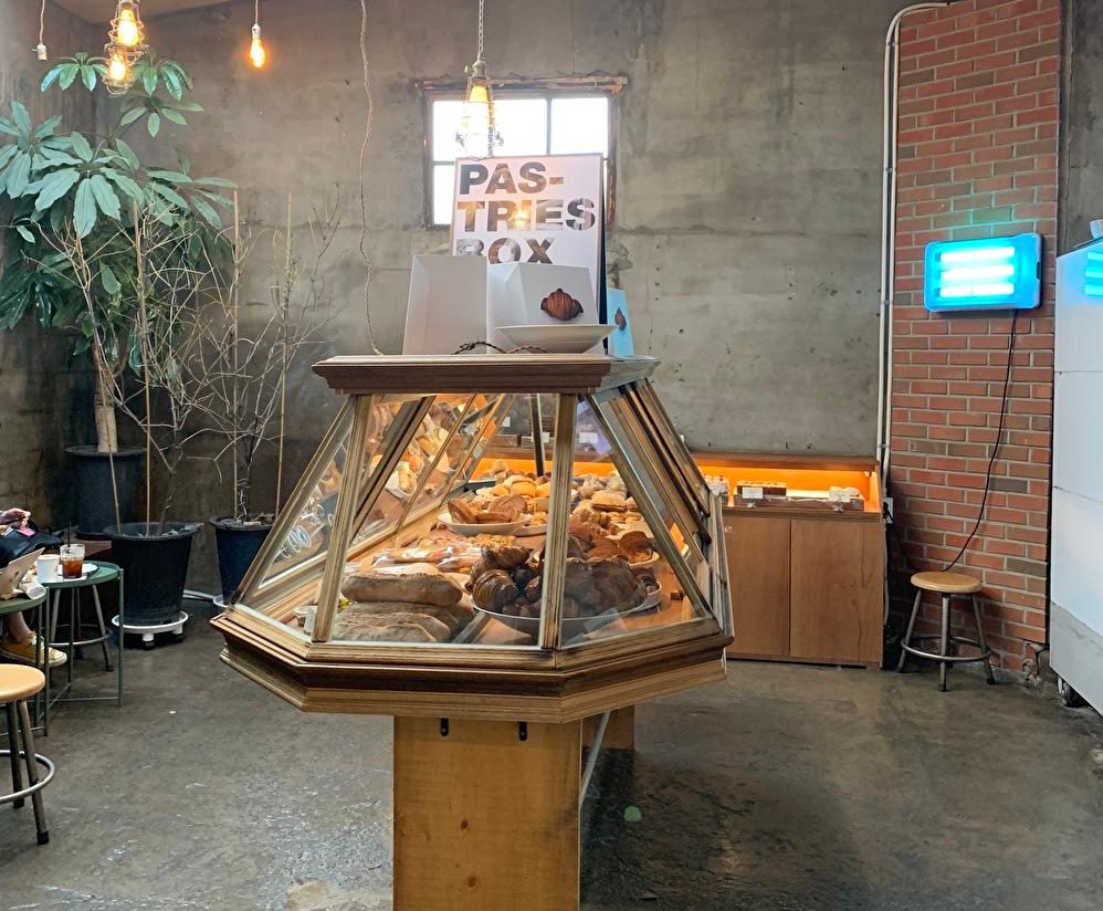 Creatrip: ムンレ カフェ ｜RUST BAKERY (ラストベーカリー)