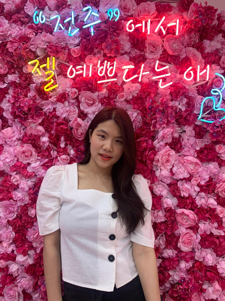 The Unique Style Of Korean Ajummas - Korea (Creatrip)