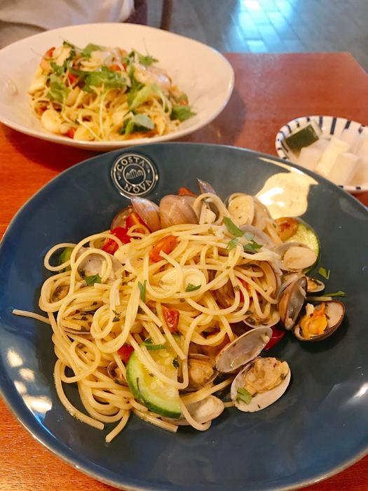 Indulge in Whale Pasta's Shrimp Alfredo Masterpiece