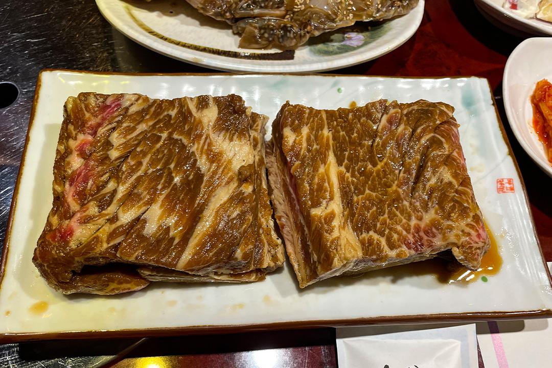 Creatrip: 明洞 ゴシレ｜カンジャンケジャン＆牛カルビが有名な炭火焼肉専門店 - ソウル/韓国 (旅行予約)