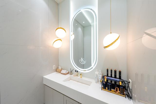 Creatrip: 【K-Beauty Sale】 LE SHINE Clinic