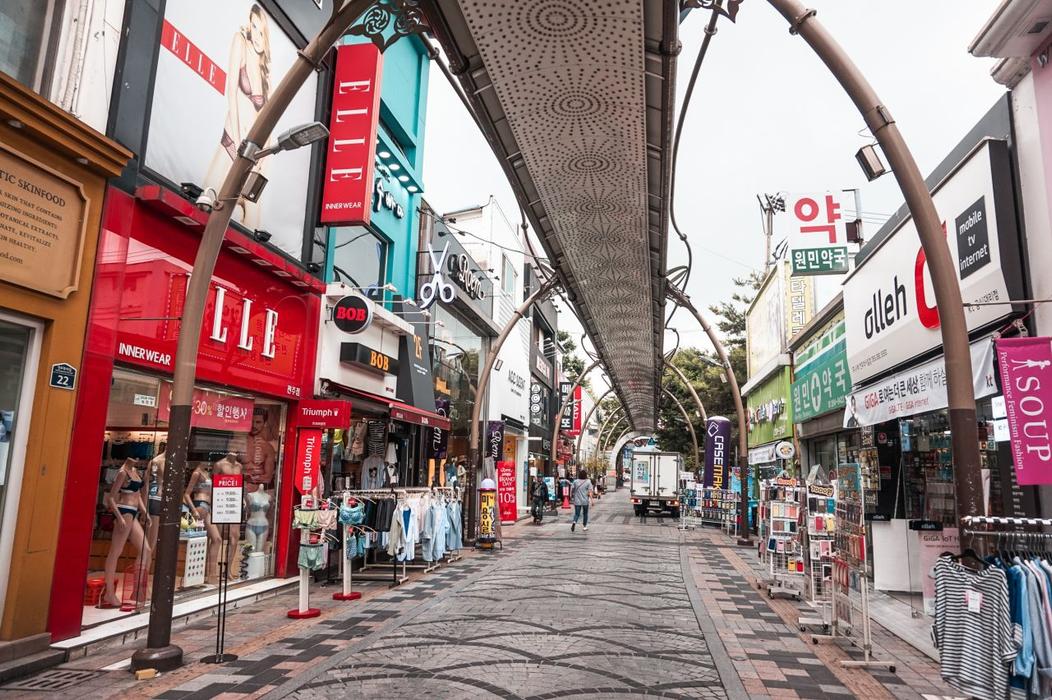 Jeonju Gaeksa Street - Jeonju/Korea (Creatrip)