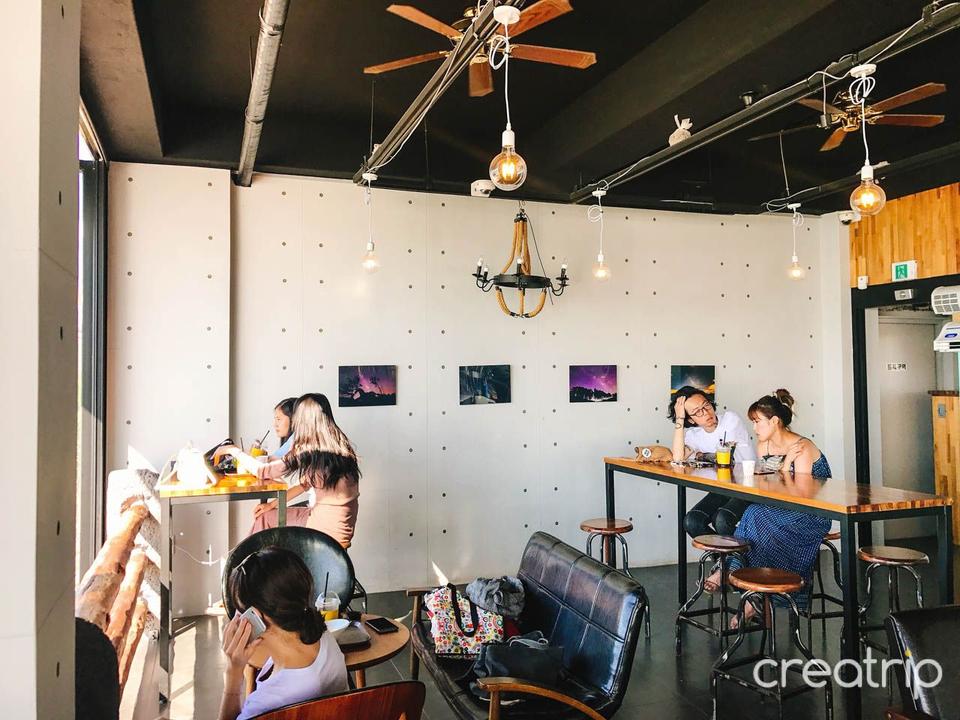 Creatrip: Cafe Comma