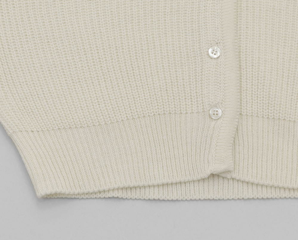 Creatrip: 98doci SOFT V領針織外套