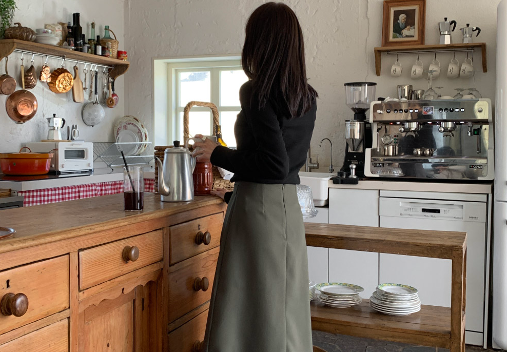 Creatrip: 98doci 方領素面長袖上衣