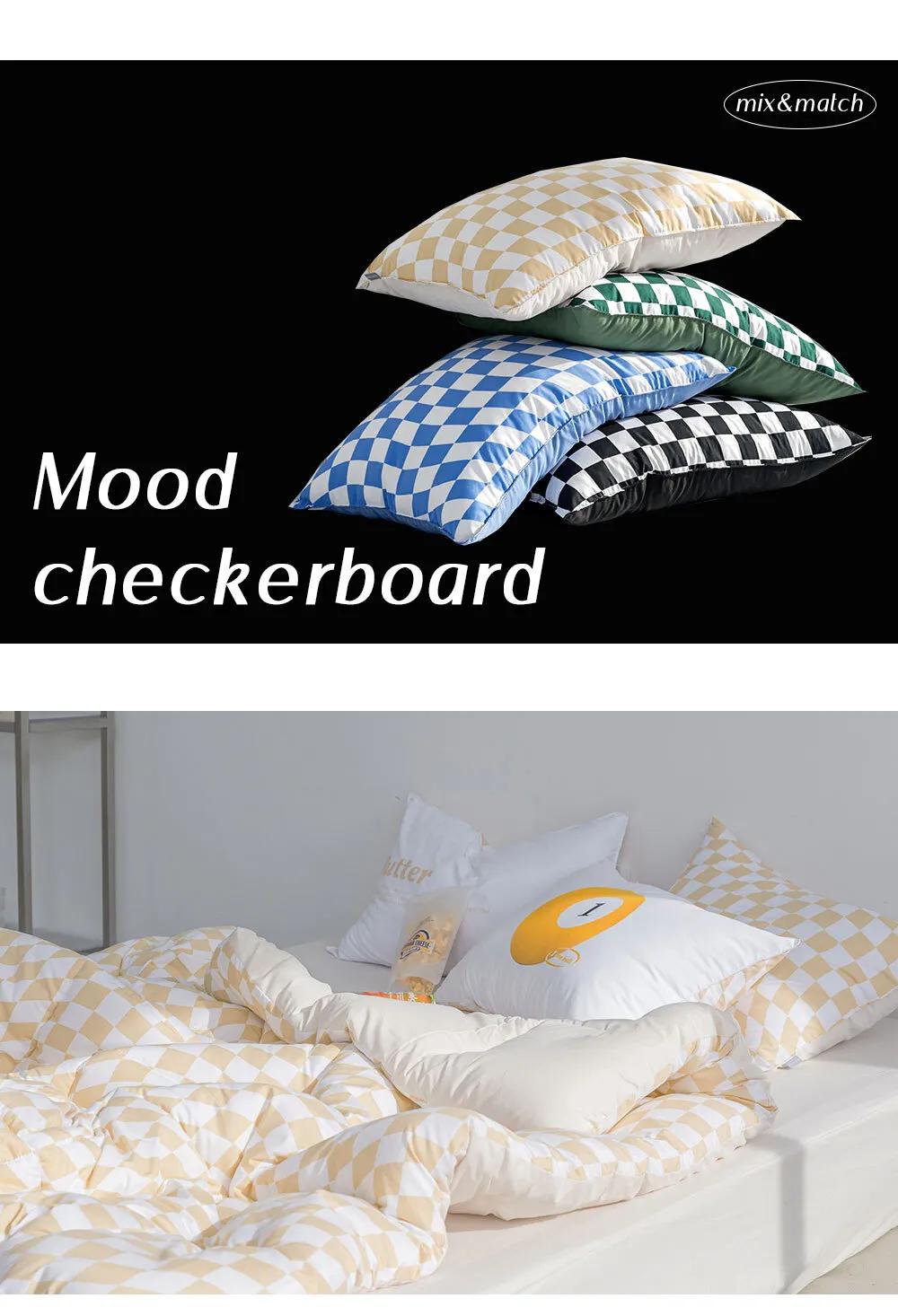 믹스앤매치 Mood Checkerboard Antibacterial Blanket and Pillow Set Blue ...