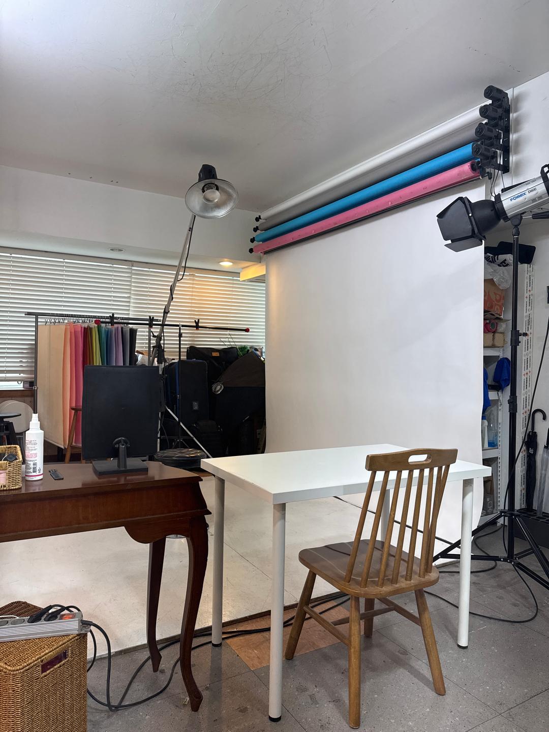 Modelro Studio | Hongdae Photo Studio with Hair & Makeup Styling - Seoul/Korea (Creatrip)